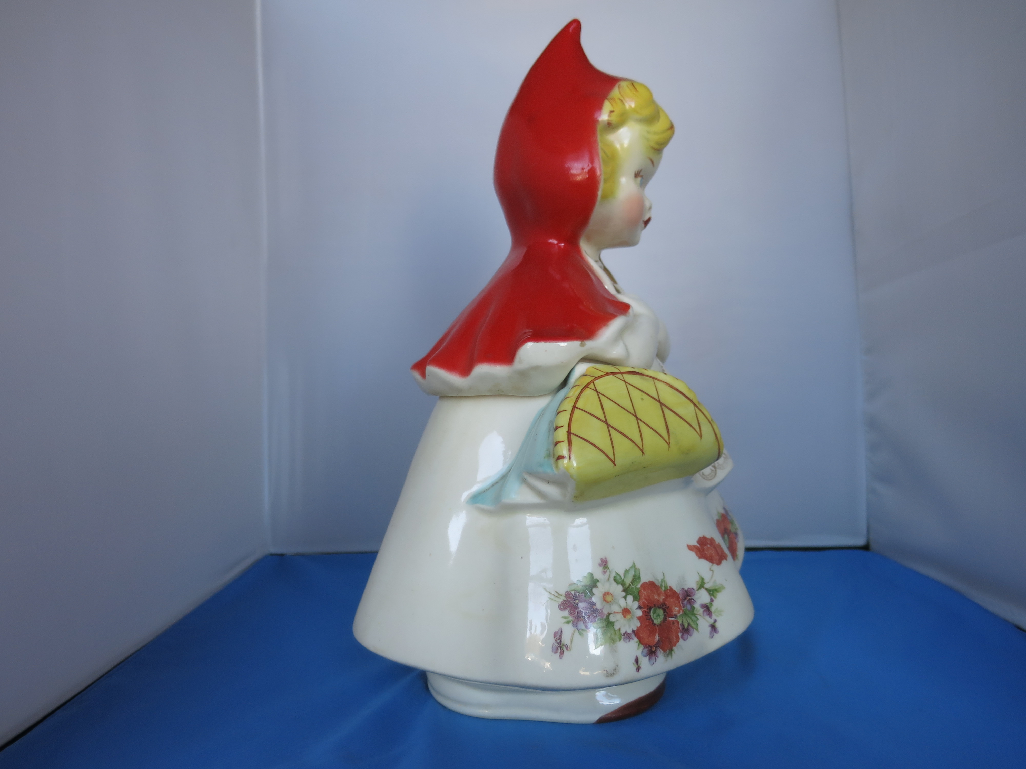 Hull Pottery Little Red Riding Hood Cookie Jar 1940s | TIAS — The ...