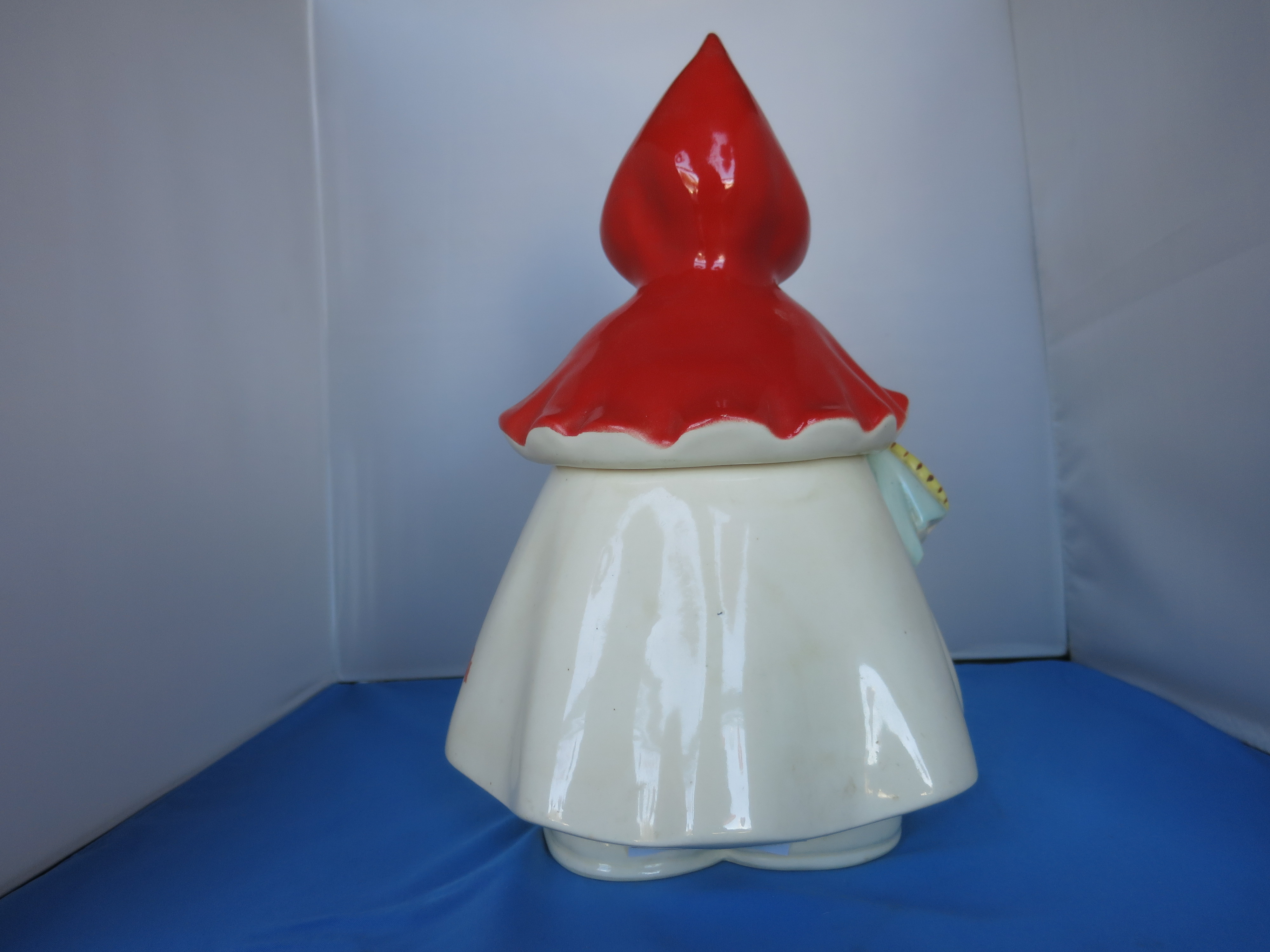 Hull Pottery Little Red Riding Hood Cookie Jar 1940s | TIAS — The ...